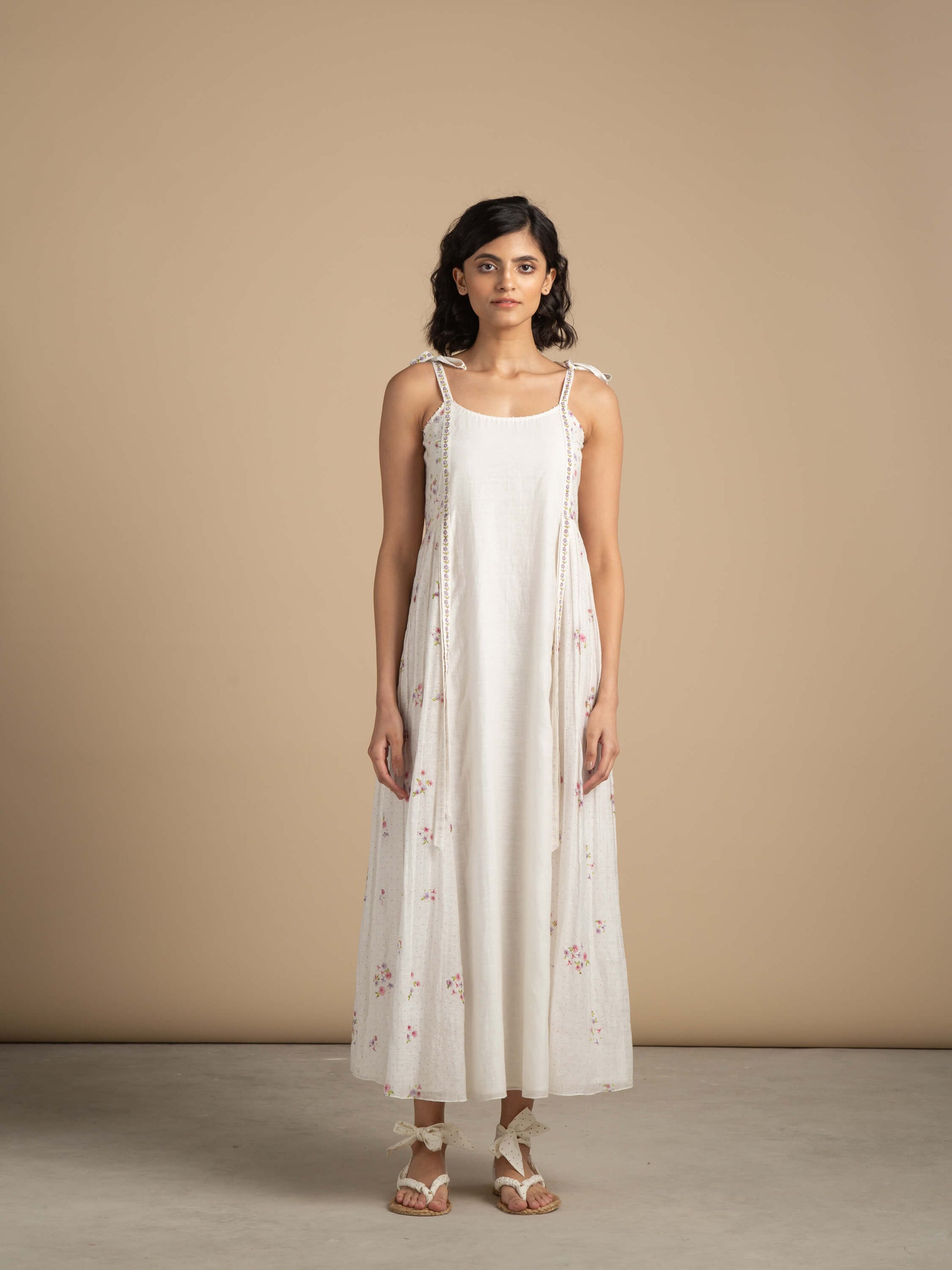 Garland Bow Maxi Sundress: Dance in Style - Buna Studio