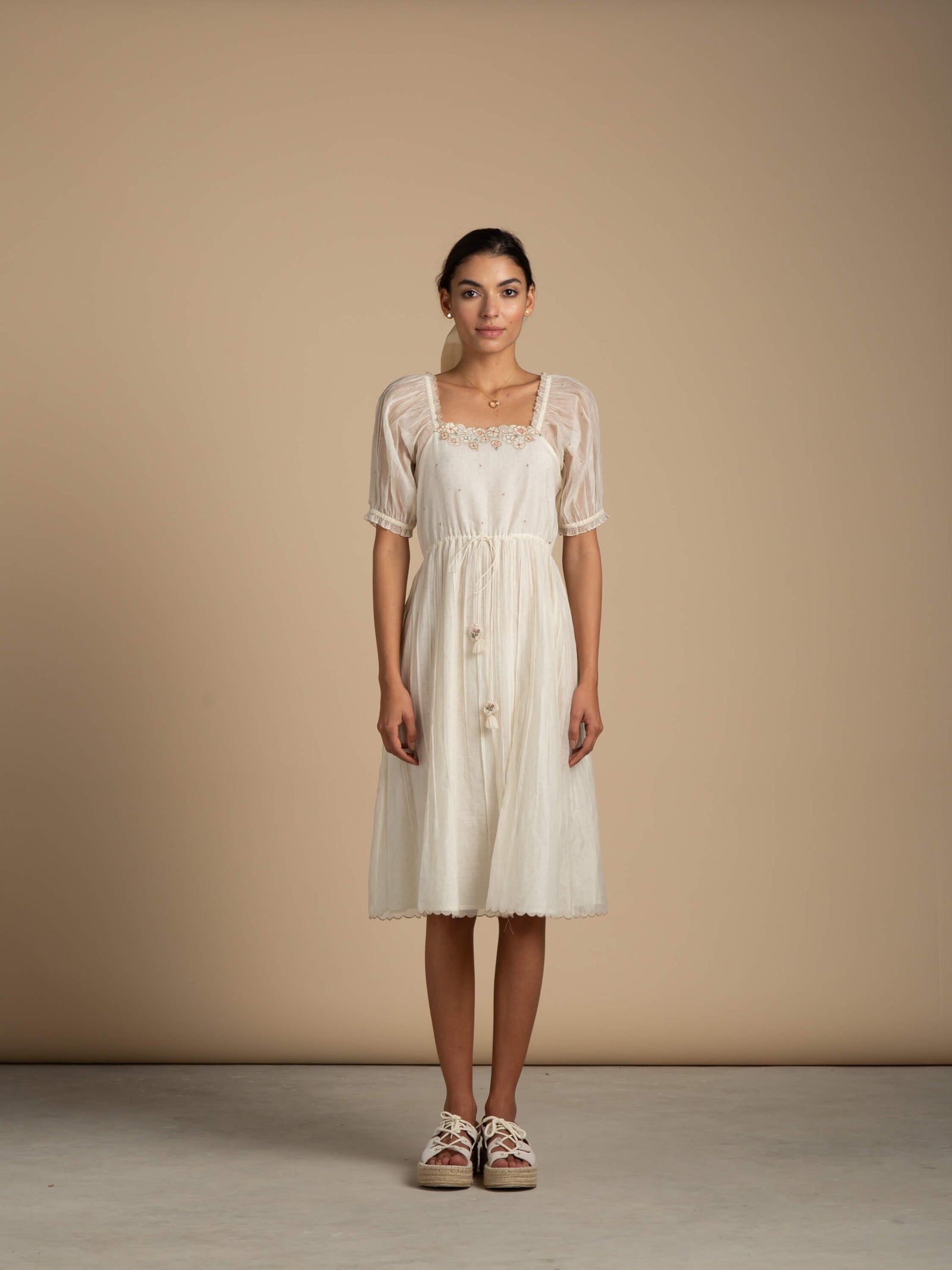 May Day Dress: Embrace Romantic Summer Style