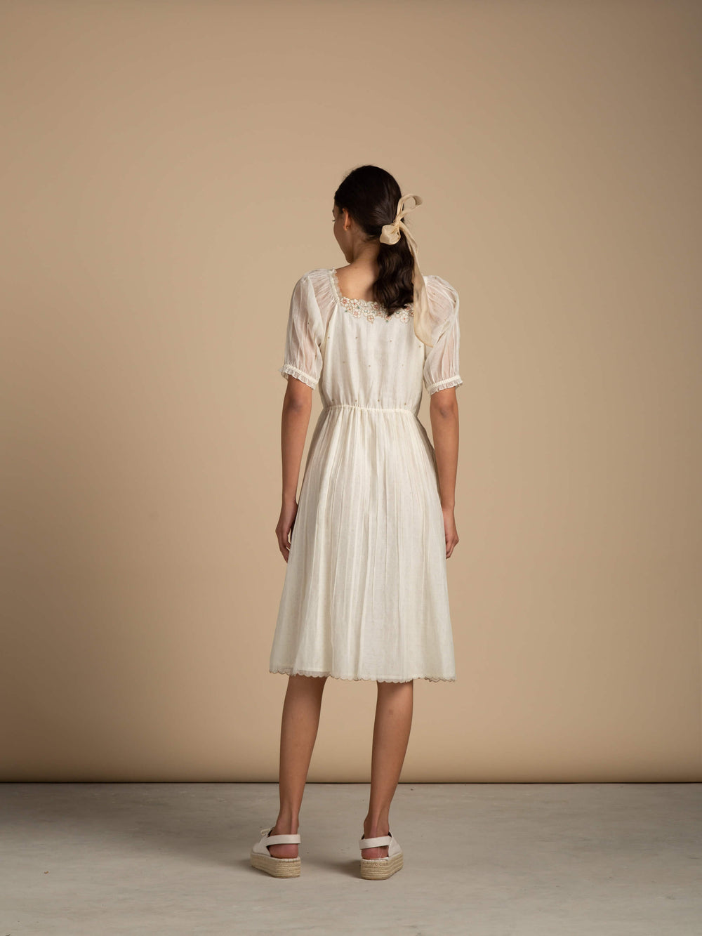 May Day Dress: Embrace Romantic Summer Style