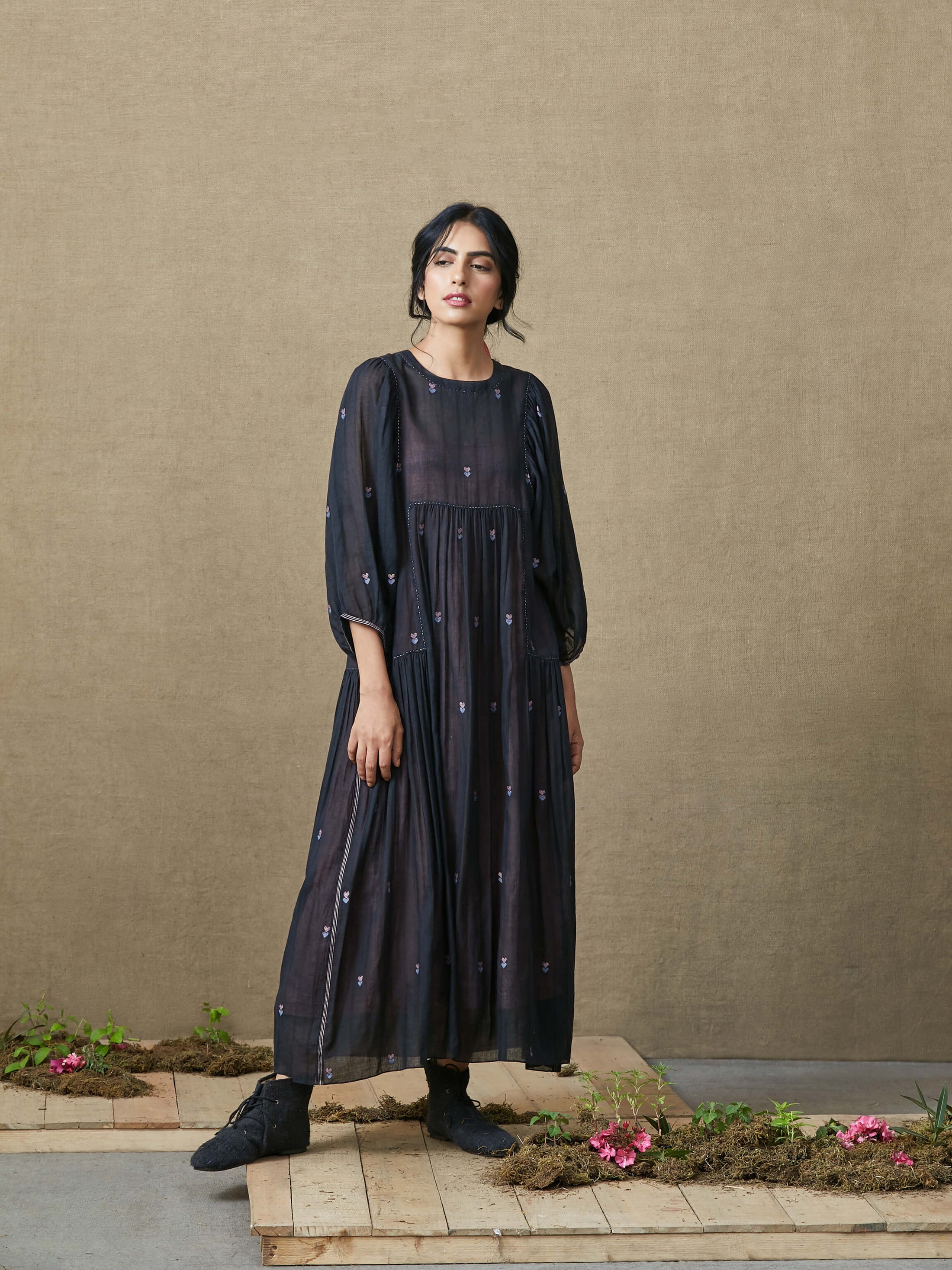 Thoughts In Ink Dress: Embrace Effortless Style - Buna Studio